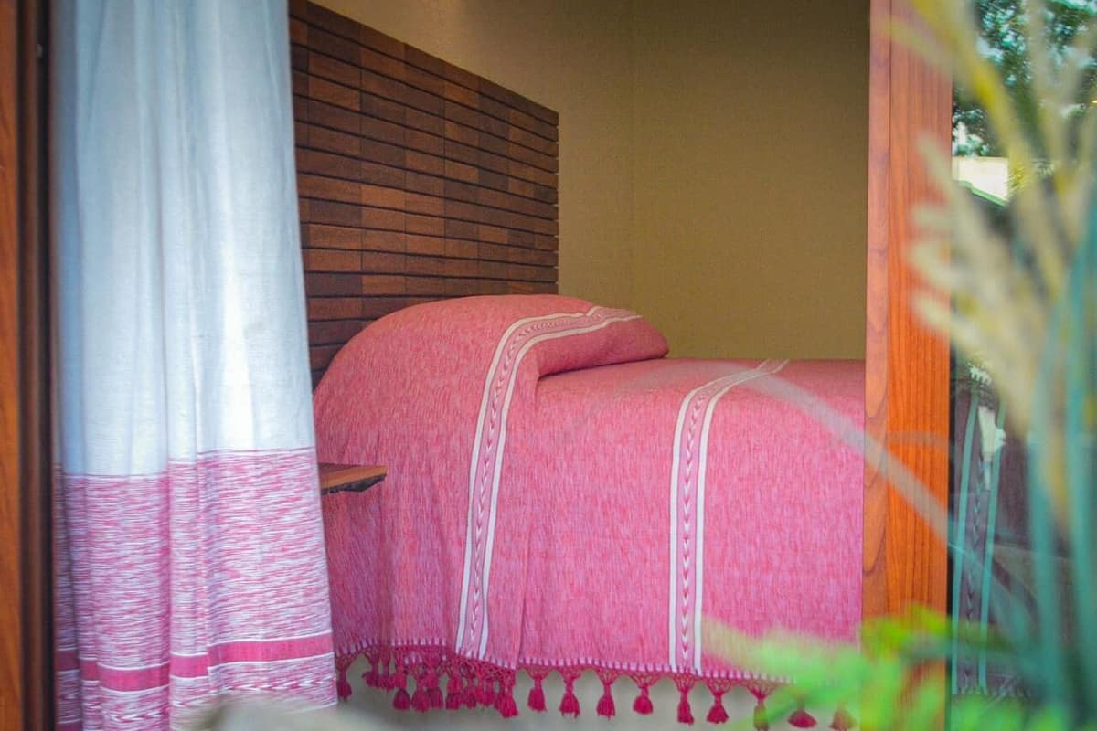 Quarto exclusivo | Roupas de cama premium, camas Select Comfort, Wi-Fi de cortesia