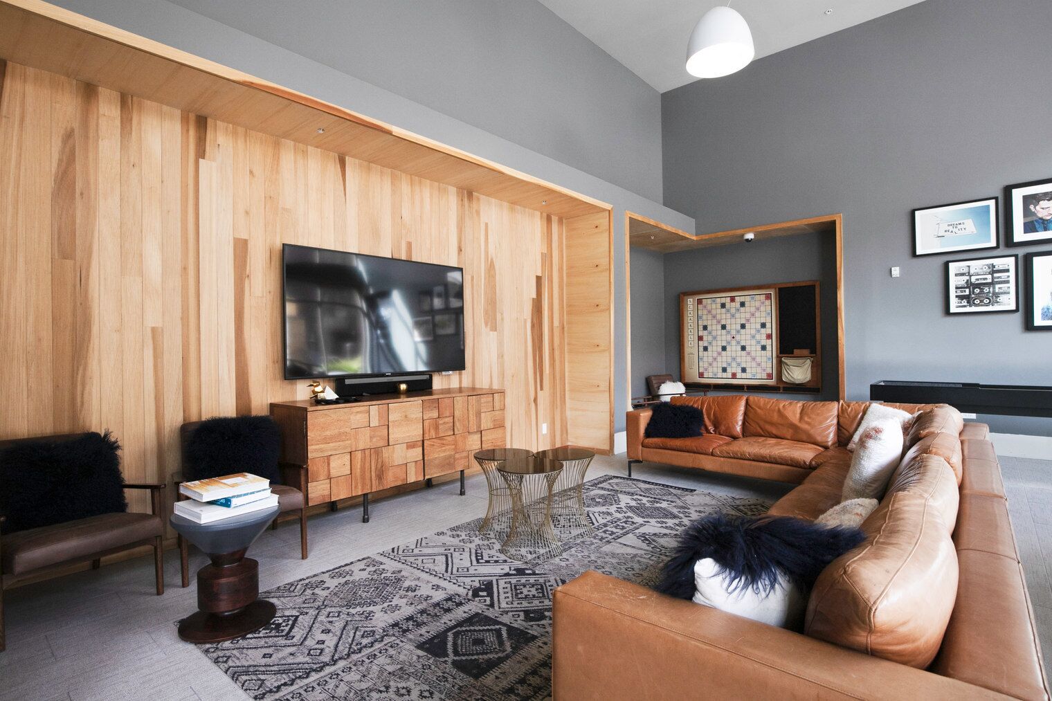 Classic Mountain View 2br W/ Gym & Pool, Nr Restaurants, By Blueground - Palo Alto, CA