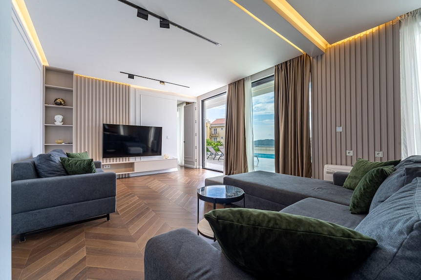 Modern Luxury Villa With Swimming Pool & Sea View - 부드바