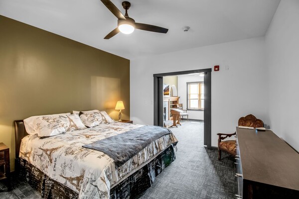 Webber Hotel - Albion, NY