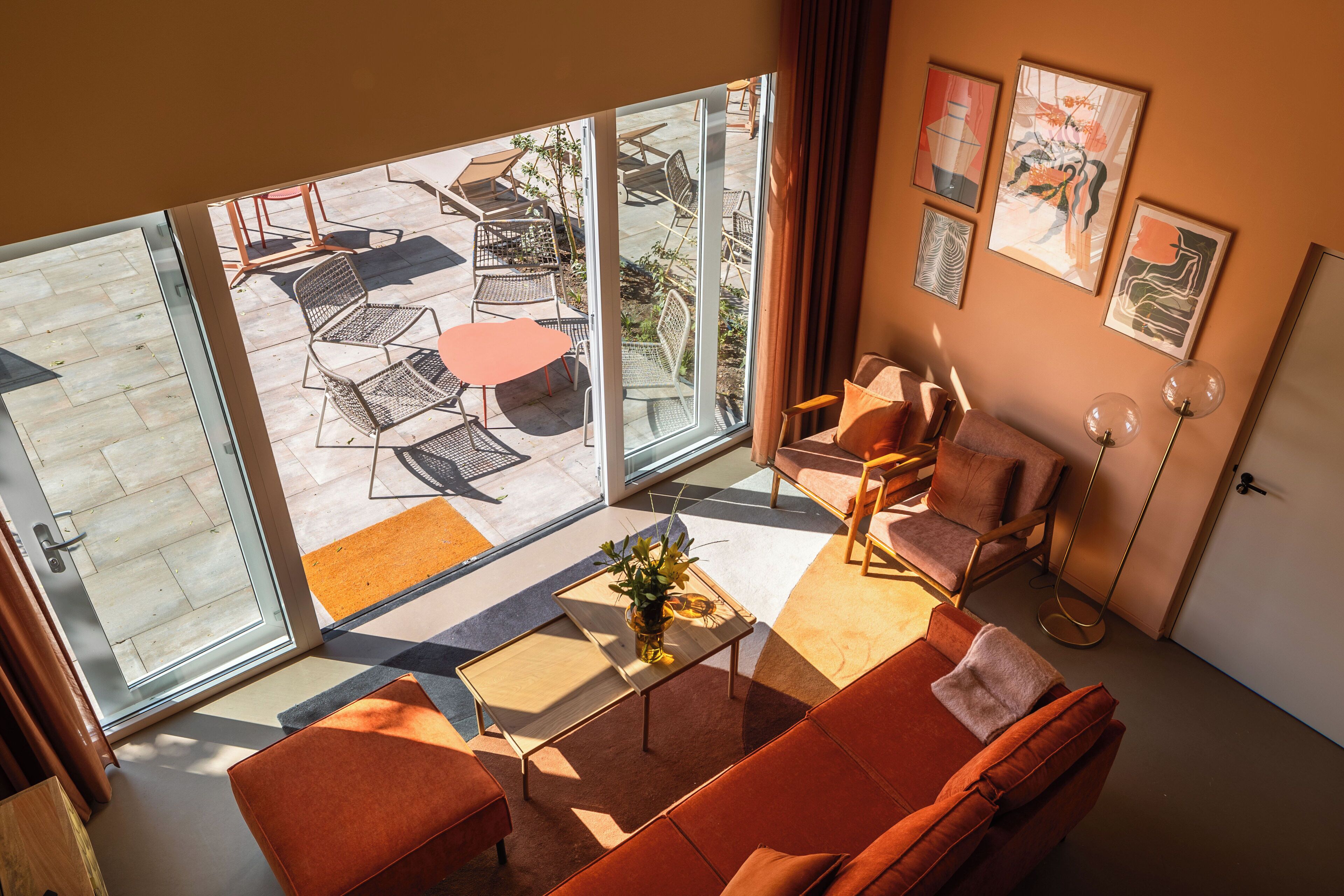 Apartamento luxo, terraço, no jardim | Área de estar | Smart TV, Netflix, serviços de streaming
