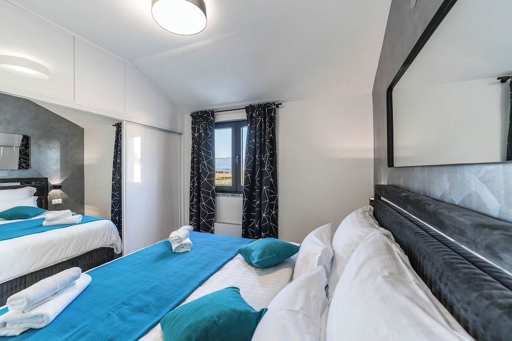 Brand New Luxury Villa Antea, With Private Wellness And Heated Pool - Zaton