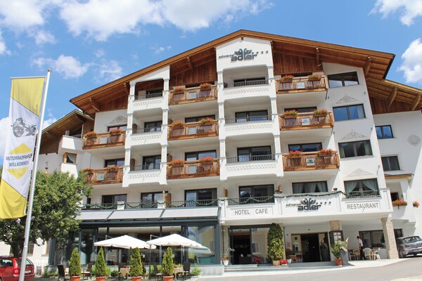 Schwarzer Adler - Nauders