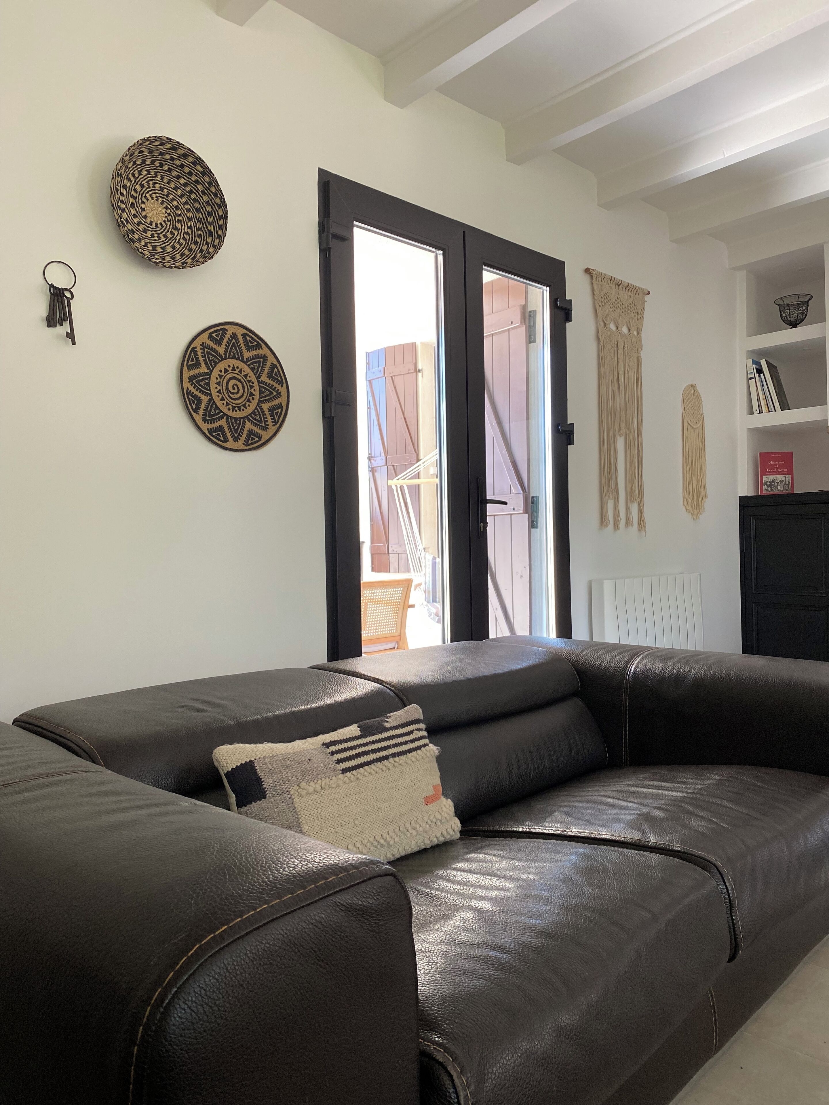 Maison De Bourg Au Calme Terrasse Donnant Sur Un Petit Jardin - Issoire