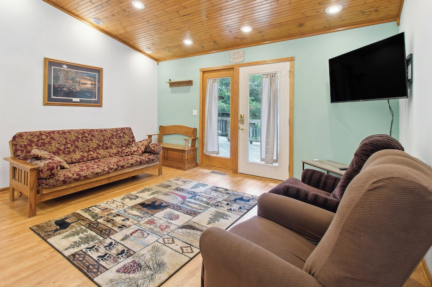 Serene Yellville Retreat W/ Hot Tub On 85 Acres - Arkansas