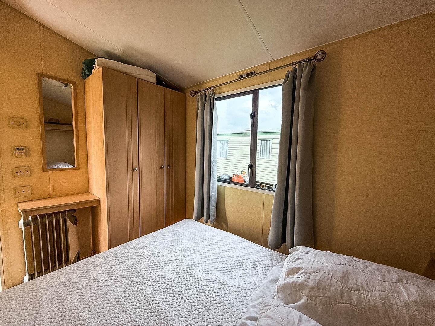 Brilliant 6 Berth Caravan Nearby Scratby Beach, Norfolk Ref 43081b - Hemsby