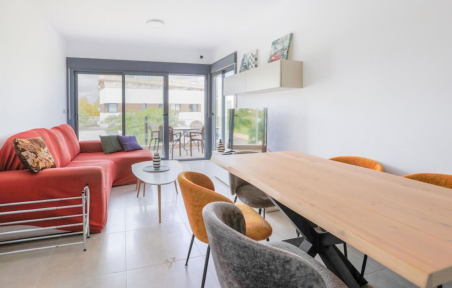 Nice Apartment In Pilar De La Horadada - Pilar de la Horadada