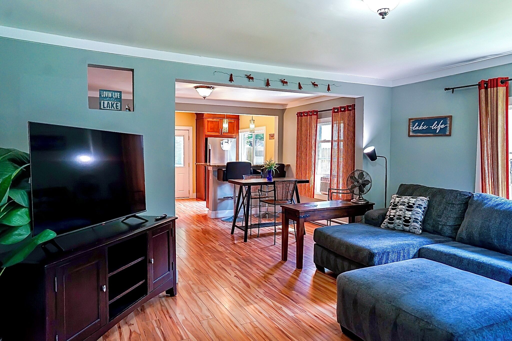 -Jds Downtown Coeur D Alene Cottage-\nminutes From The Lake And Pet Friendly! - Coeur d'Alene, ID