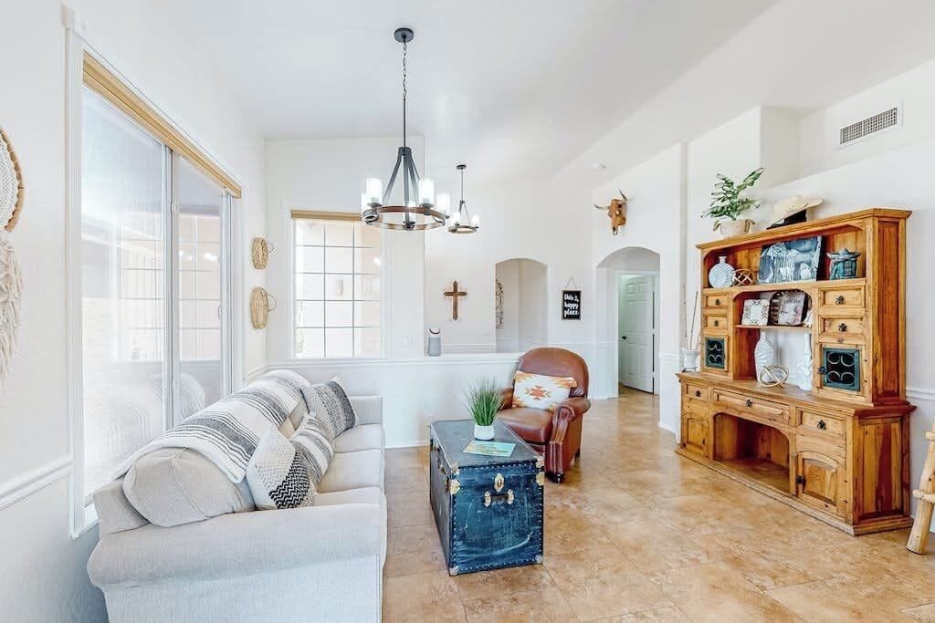 Desert Oasis - Heated Pool Retreat | Pet-friendly - Carefree, AZ