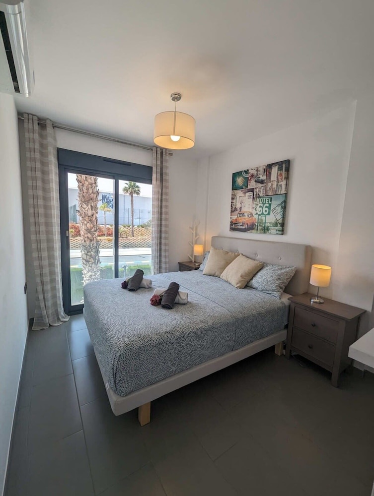 Modern 2 Bed Apt in La Zenia LZ9 - Orihuela | Vrbo