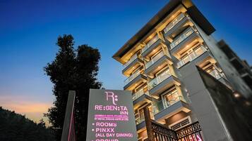 Fachada da propriedade