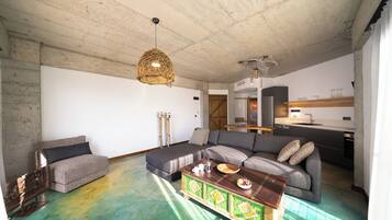 Suite Premium | Sala de estar | Smart TV, Netflix, Hulu, piso aquecido