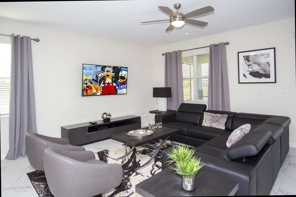 Fantastic Eight Bedrooms Sf W Screened Pool At Storey Lake Resort 2887 - Kissimmee, FL