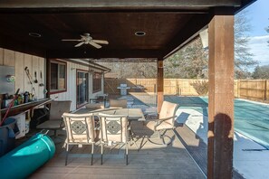 Casa, 4 quartos | Opções para refeição ao ar livre