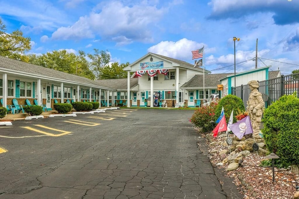 Riviera Motel Erie - Erie, PA