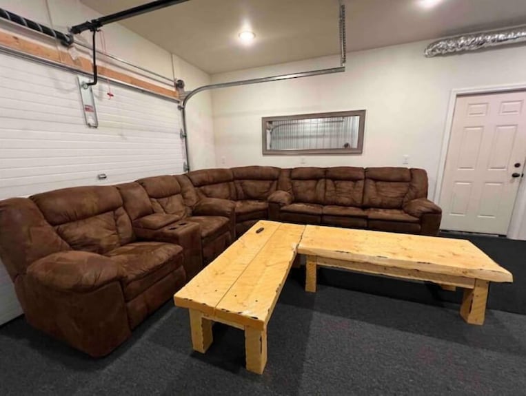 Bear Cave Rental Unit - Alaska