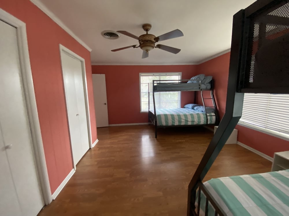 Bay Brick House Near The Beach And Great Saltwater Fishing Huge Boat Parking - Port O'Connor, TX