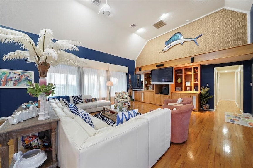 Private Swimming Pool, Fishing Dock! Something To Offer Everyone! - Lake Jackson, TX