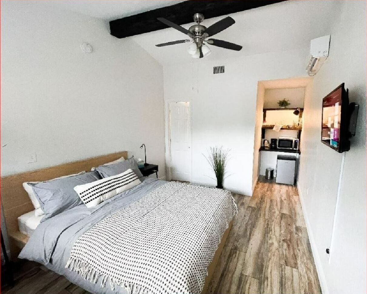 #43 New La Salle In-law Suite Byjoyful Moments - Aéroport de Tampa (TPA)