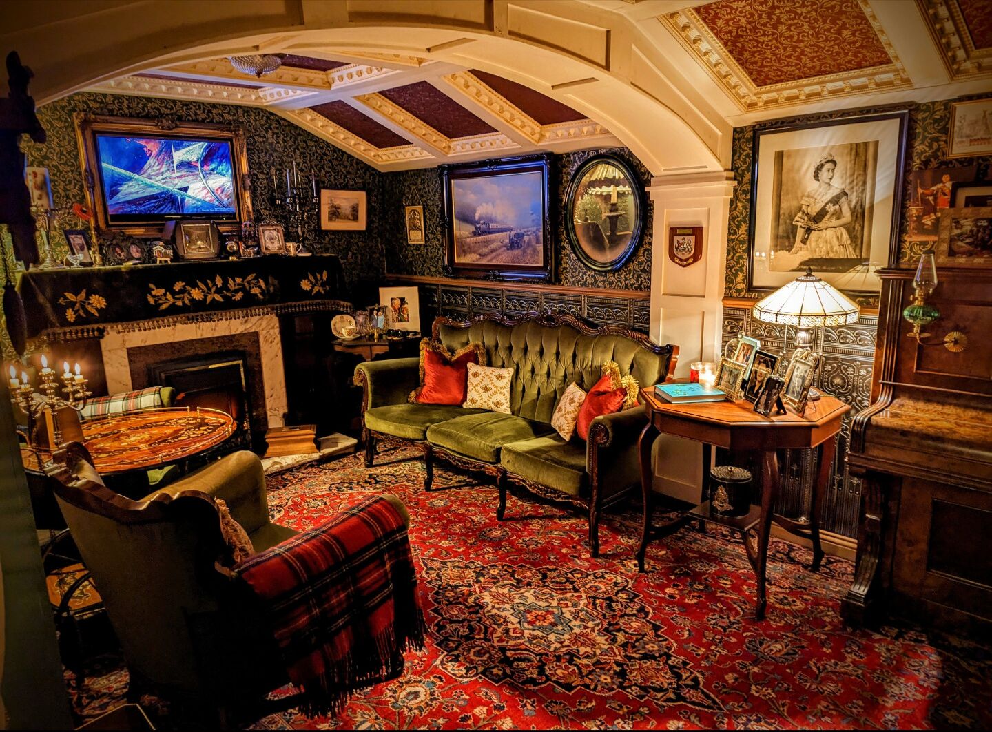 Sheddington Manor -2 Bedroom Guest House & Cinema - Belfast