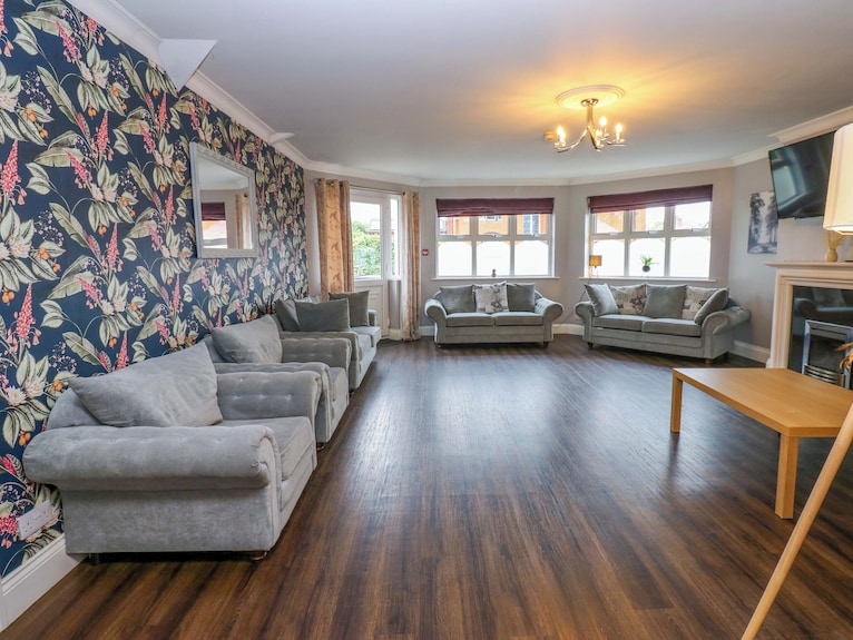 Fern Lee, Pet Friendly, With Hot Tub In Carlisle - Carlisle