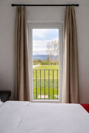 Quarto luxo | Roupas de cama antialérgicas, camas com colchões pillow-top