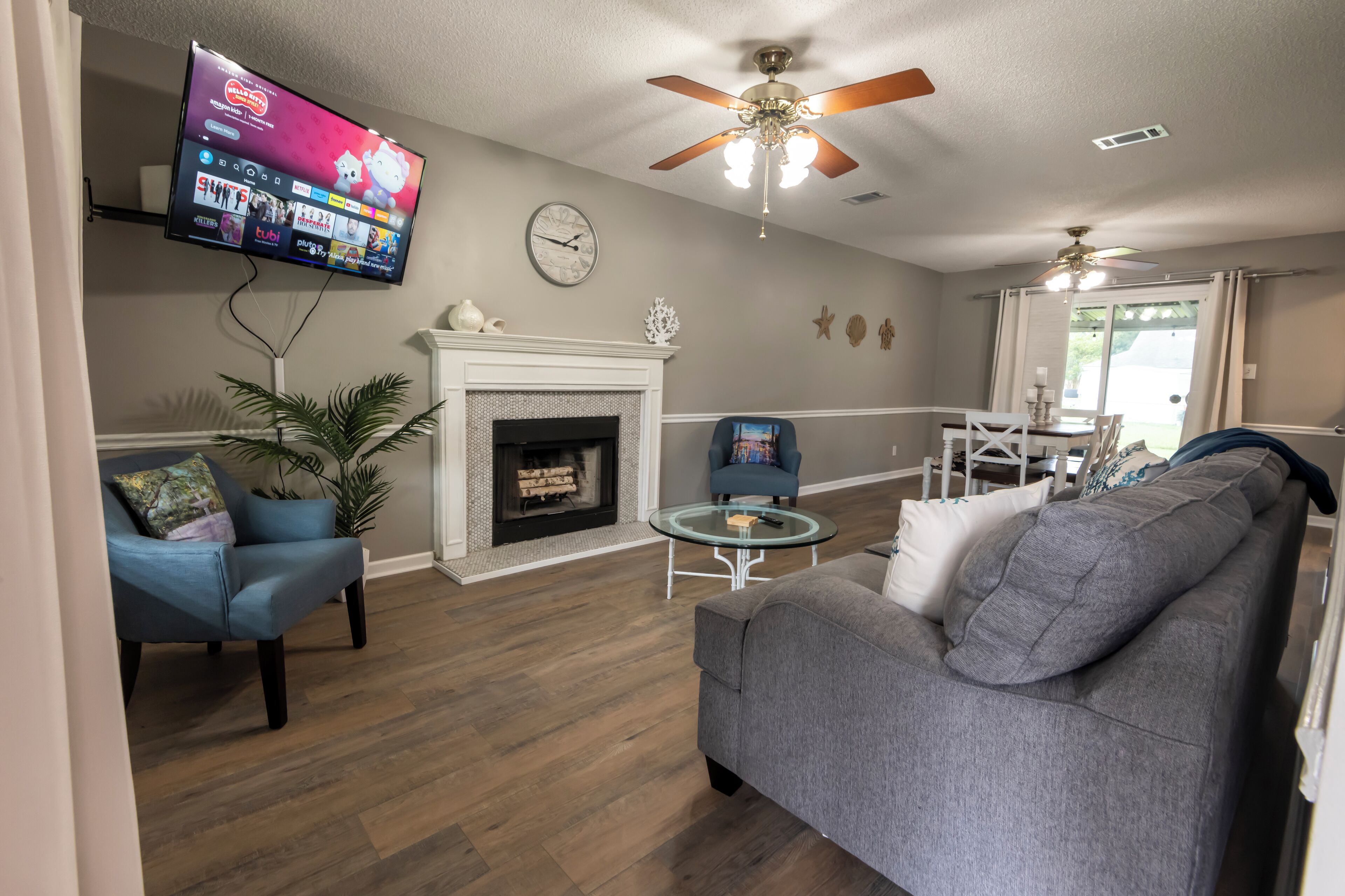 Tranquil Location! Patio, Shuffle Board, Fire Pit, Walk To Restaurants! - Pooler, GA