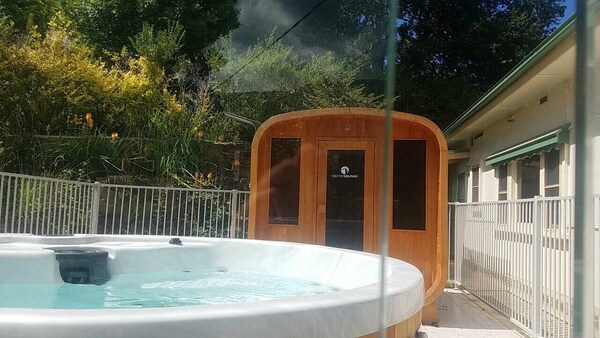 Grand View With Spa & Sauna - Warburton