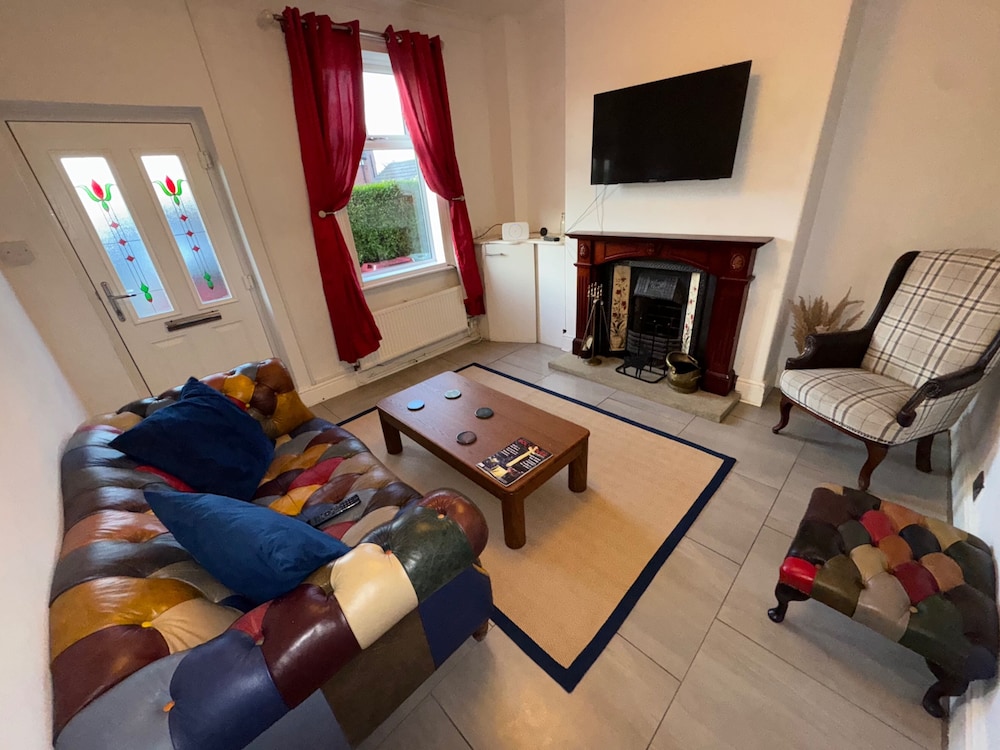 A Quiet Semi Rural Property Located In Bolsover - Castleton