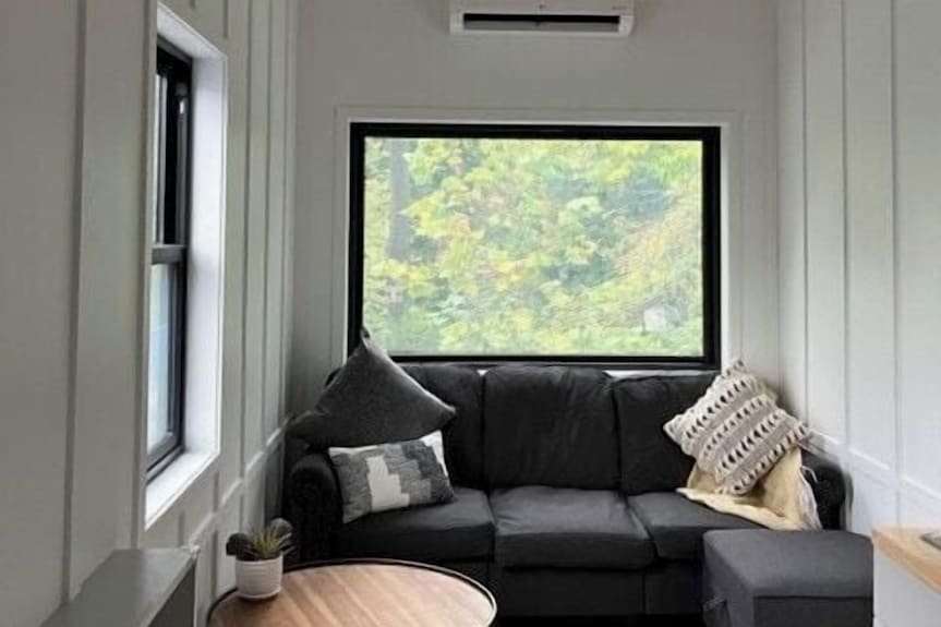 Unique Tiny Home Experience In A One Of A Kind Tiny Home Community! - Marietta, PA