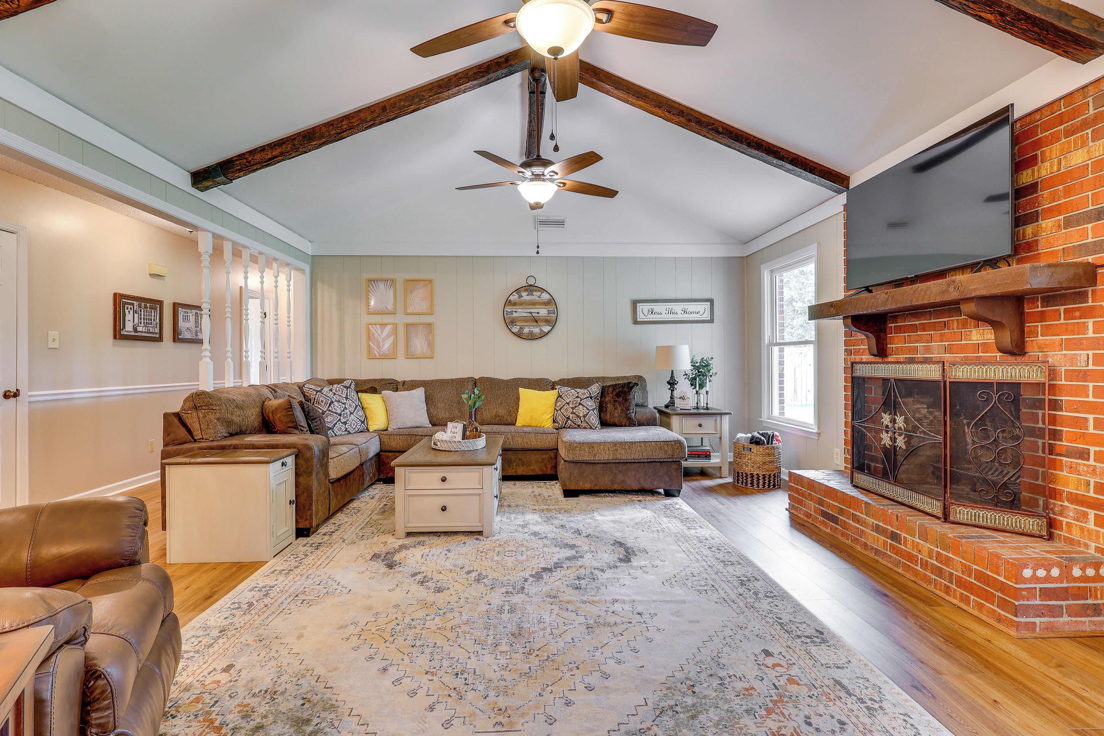 Decatur Vacation Rental W/ Patio! - Decatur, AL