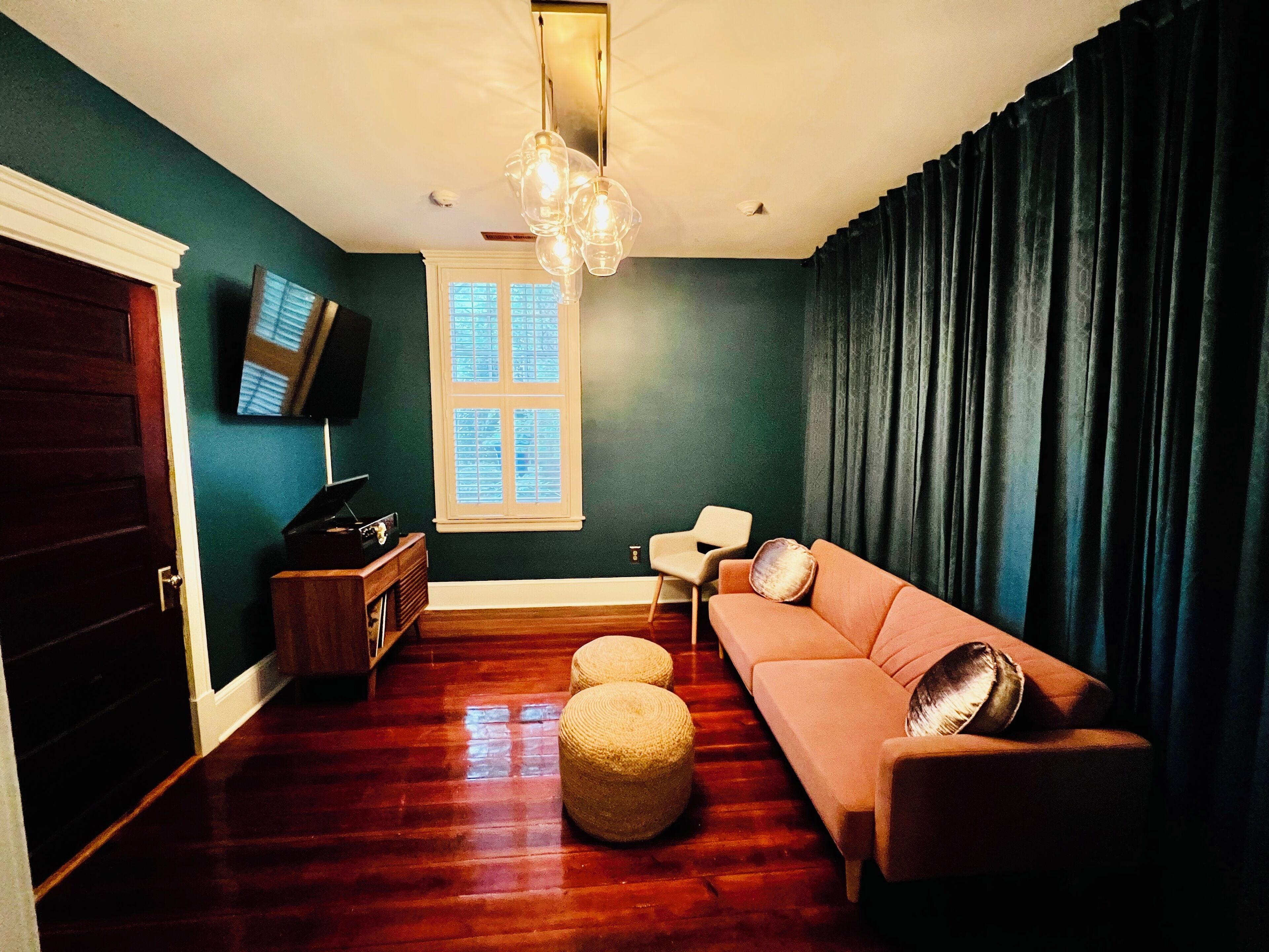 Downtown Macon Cottage Walking Distance To Dining & Music Venues. 2 King Beds. - Macon, GA