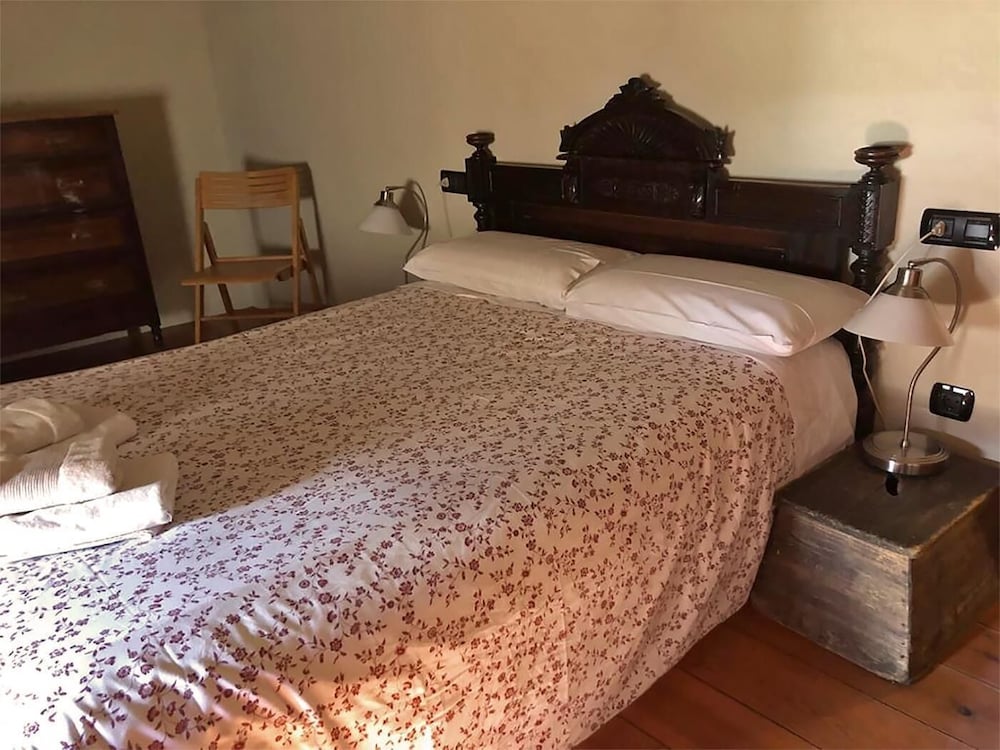 Typical Mountain Cottage In Pardines, 7 Km Ribes De Freser. Catalan Pyrenees - Pyrenees