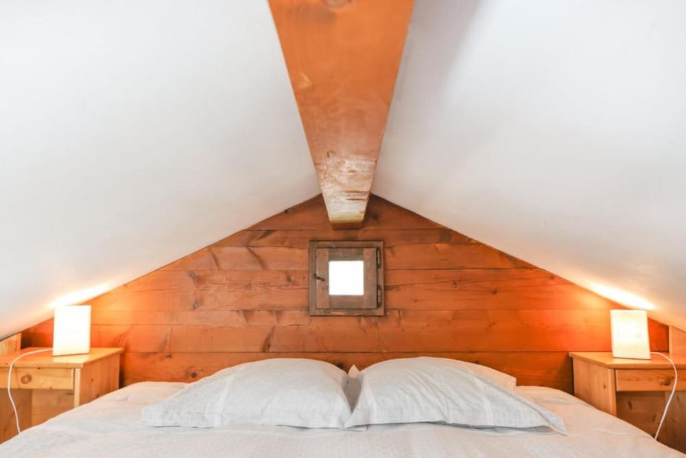 Mazot De L'ours, Chamonix, France - Chamonix