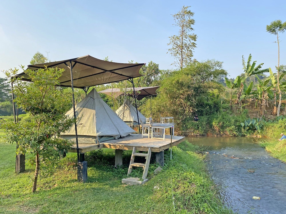 Shine River Ciwidey - Ciwidey