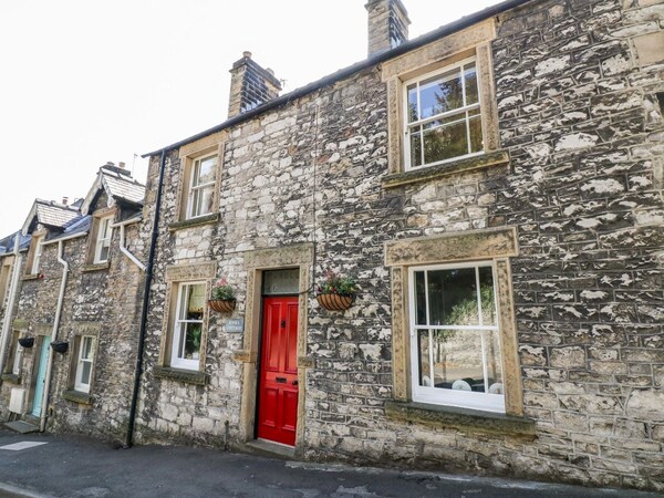 Knoll Cottage - Bakewell