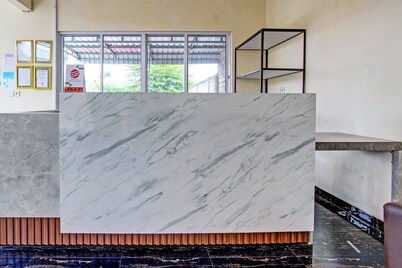 SPOT ON 91709 Aster Hotel Syariah