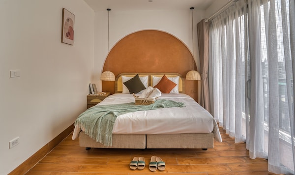 Irest Orange Tay Ho Lakeside Apartment - Hanoi