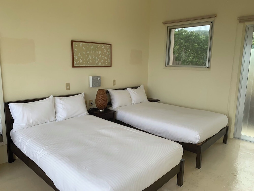 Blue Cave Hotel In Green - Ishigaki