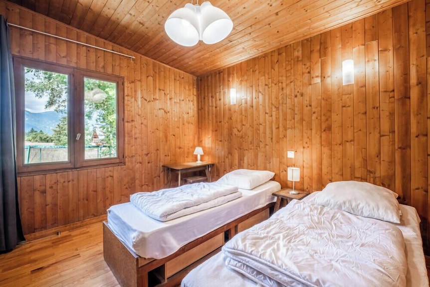 Rustic Chalet With Garden In Chamonix - Chamonix