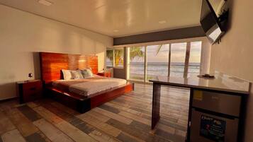 Vila | 5 quartos, ferros/tábuas de passar roupa, Wi-Fi de cortesia