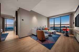 Suite, 1 quarto, vista para o rio | Roupa de alta qualidade, edredões de penas 