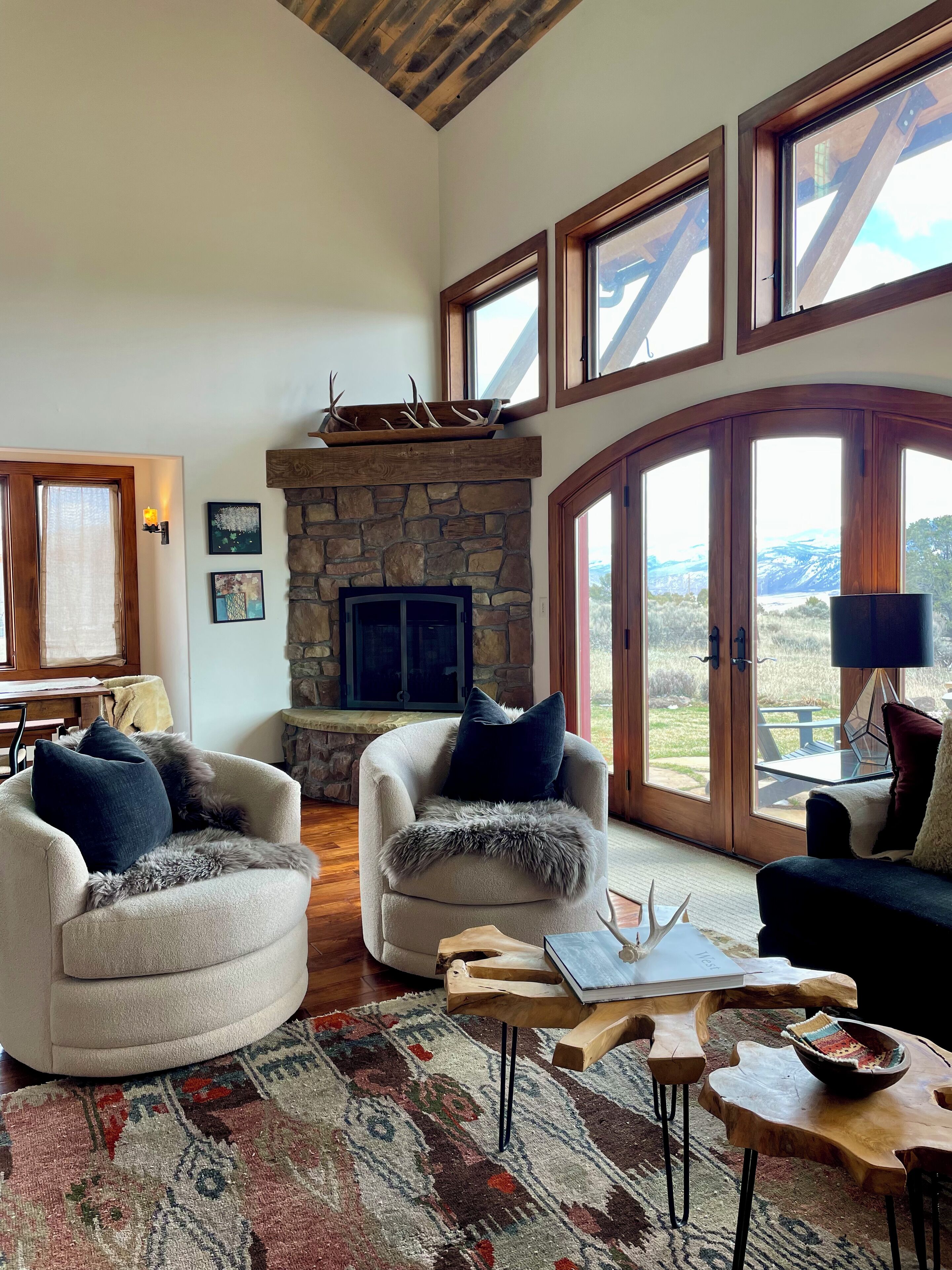 Huge Views + Lux Finishes Outside Aspen - Basalt, CO