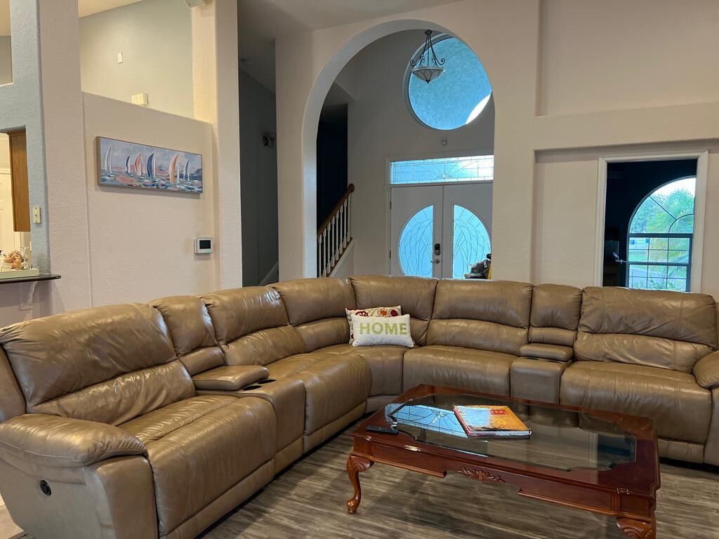 New! La Dulce Vida Resort - 4 Bedrms For 8 Adults + 8 Kids, 70 Mins To Disney! - Apollo Beach, FL