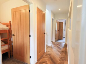 Casa de campo | 3 quartos, individualmente decorados, individualmente mobiliados