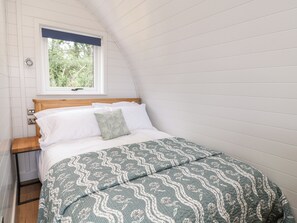 1 quarto, individualmente decorados, individualmente mobiliados