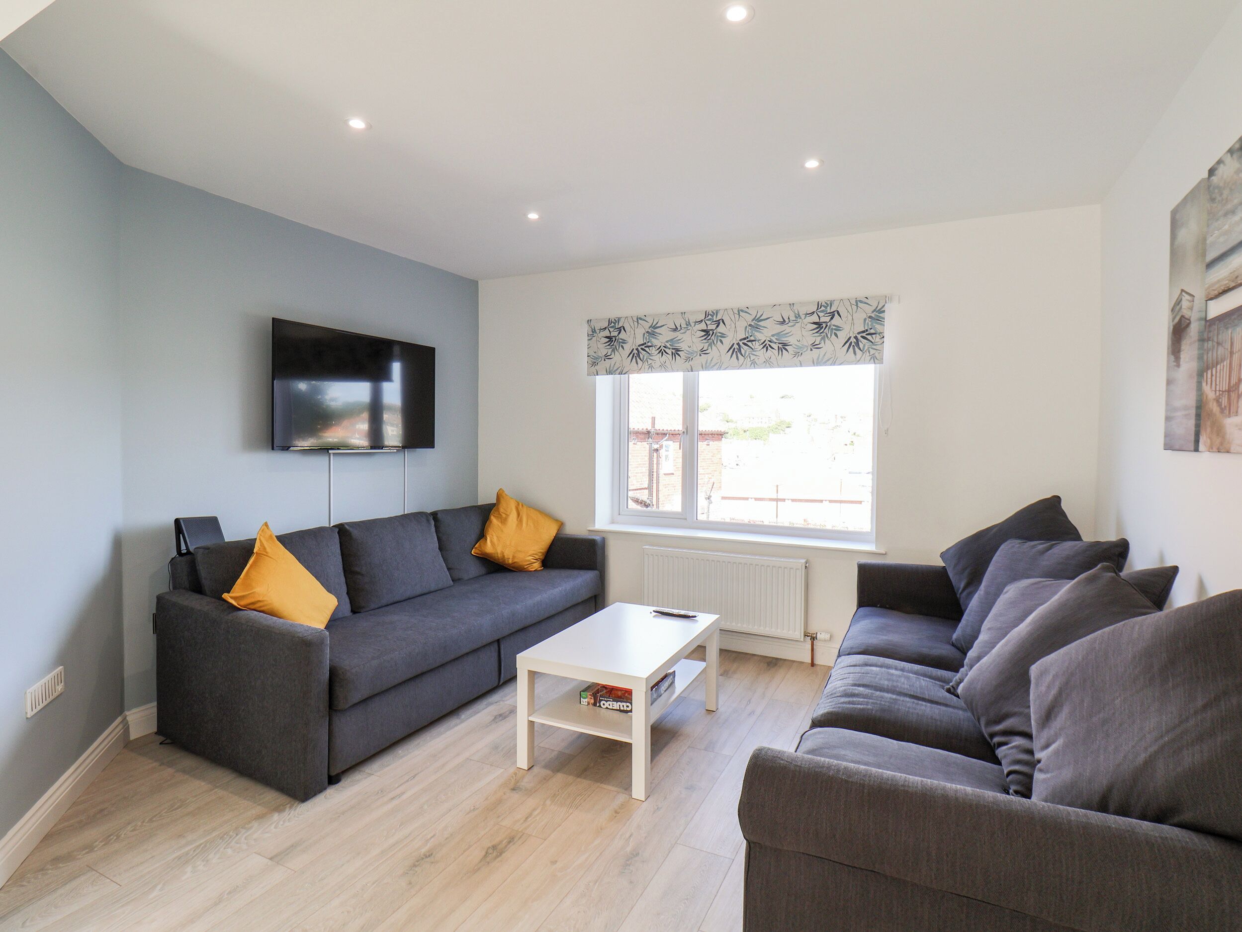 Whitby View, Family Friendly, Country Holiday Cottage In Whitby - Whitby