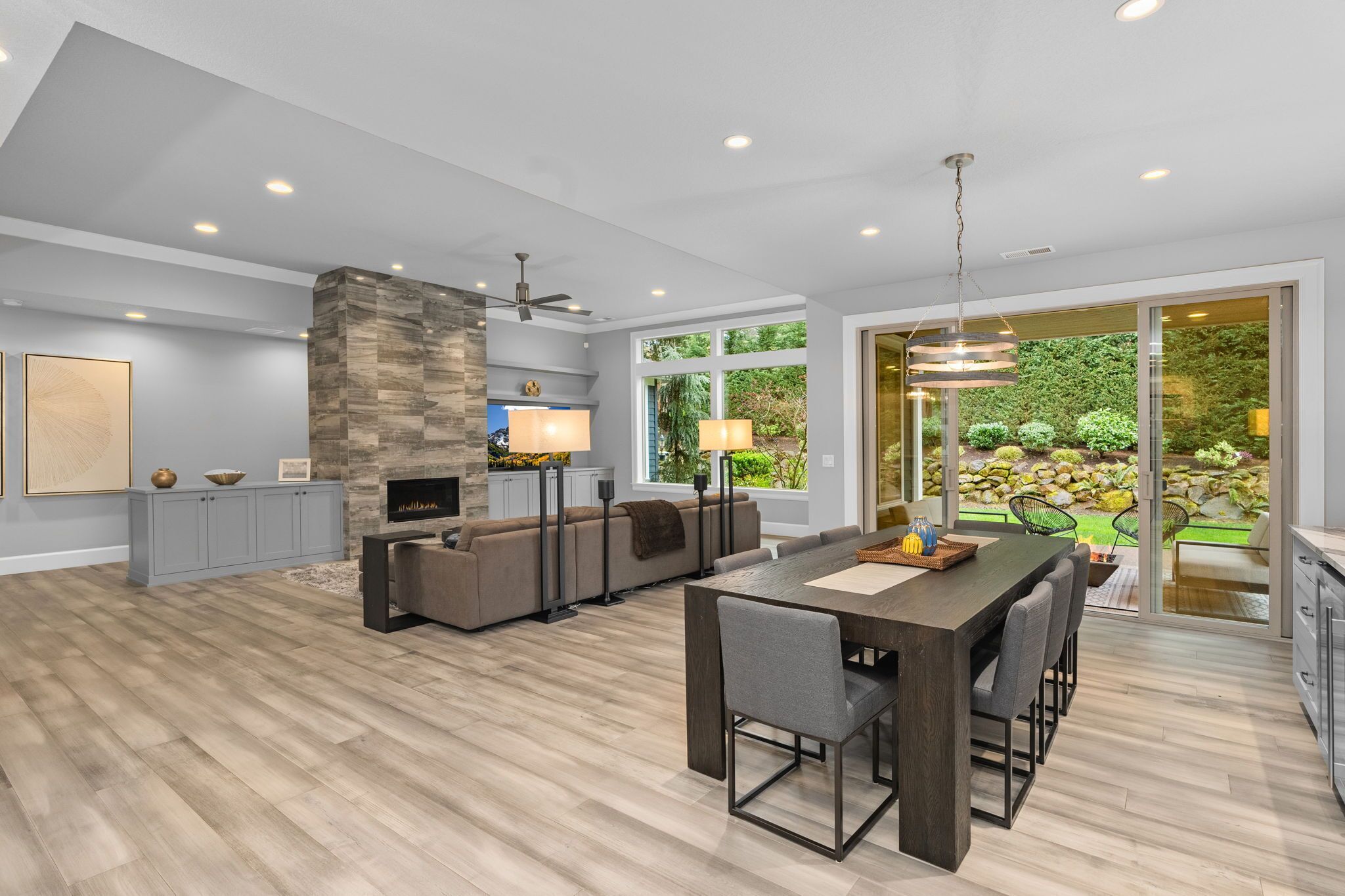 High End New Estate Home In Lake Oswego.  Private Suite On 1st Level W/o Stairs. - Lake Oswego, OR