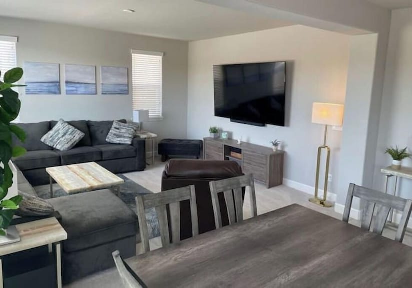 Sparks/reno - 4bd/2.5ba Getaway - Sparks, NV