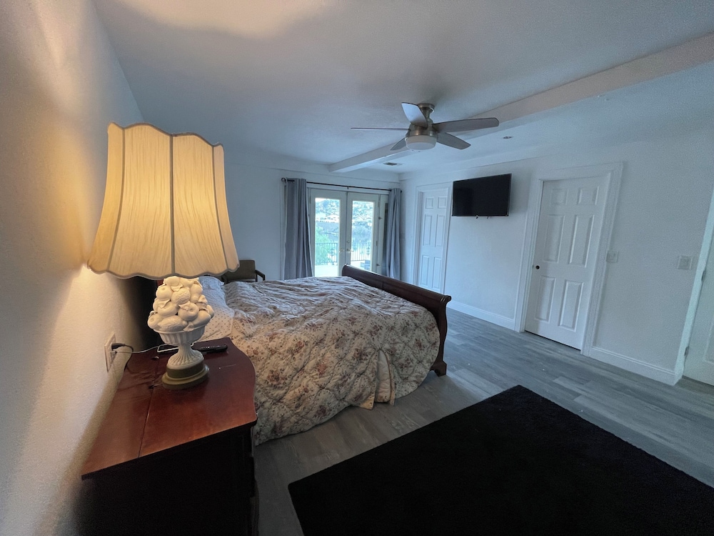 Unique location of Spacious ground floor 5 bedrooms 4 bath at Gated ...